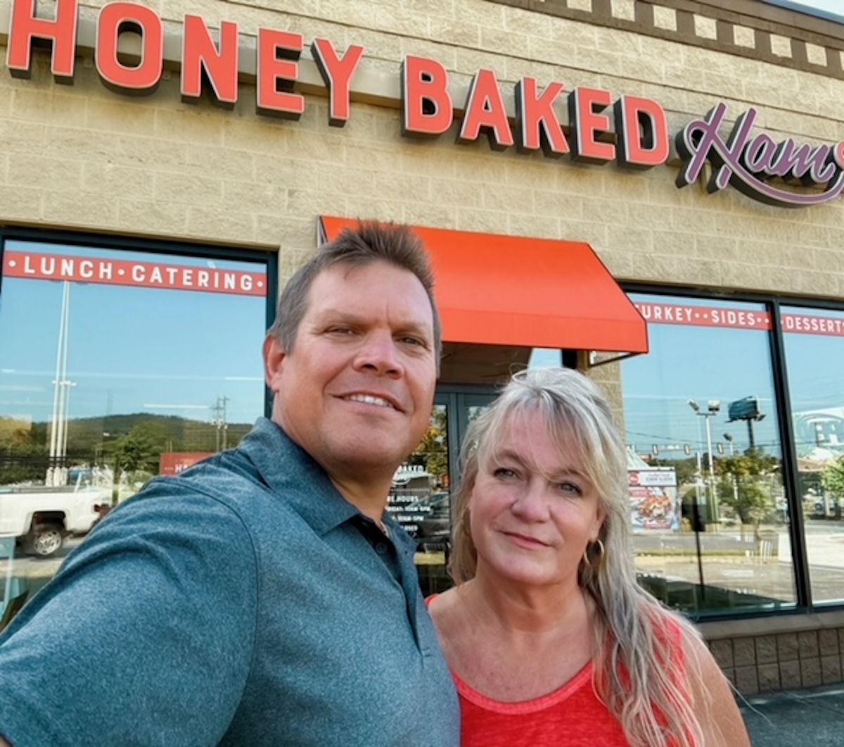 Achieve Work-Life Balance as a Honey Baked Ham Franchisee